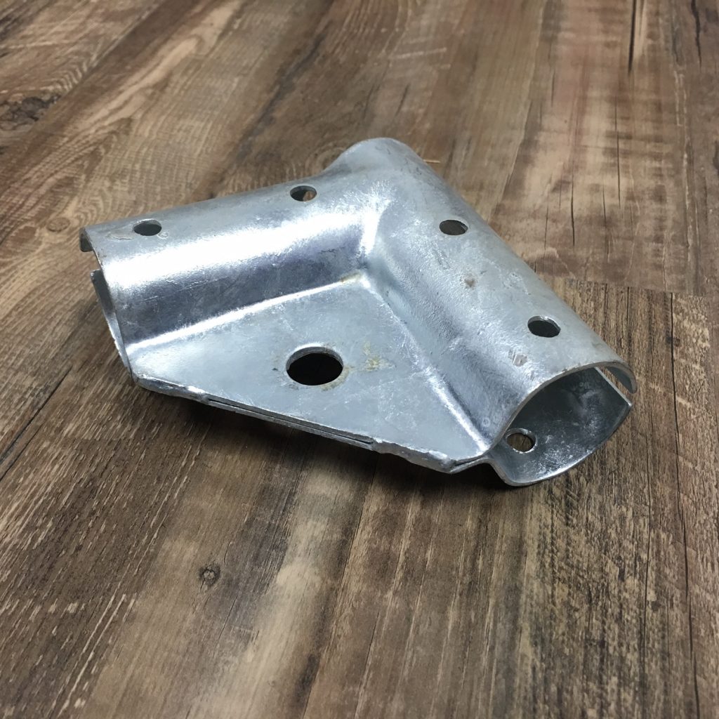 5/8-inch Fence Gate Clip - Fence Supply Inc.